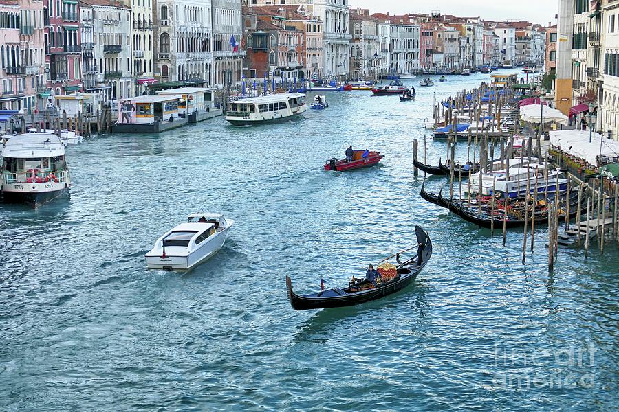 The grand Canal In Venice, Italy Photograph by Mao Lopez - Fine Art America