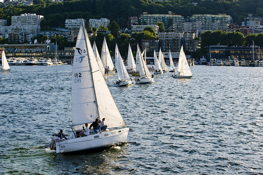 Winning Line Photograph by Tom Dowd - Fine Art America