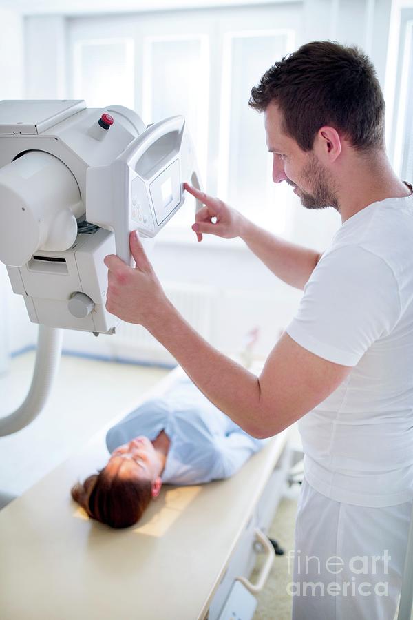 Radiologist Positioning X-ray Machine Photograph by Science Photo ...