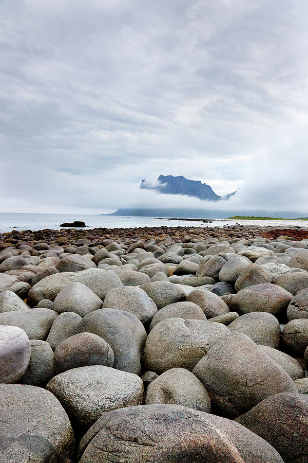Stones On The Beach, Utakleiv, Vestvågøya Island, Lofoten Islands ...