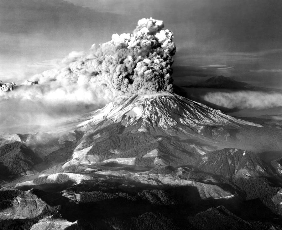 Mount St. Helens Eruption, 1980 Photograph by Granger - Fine Art America