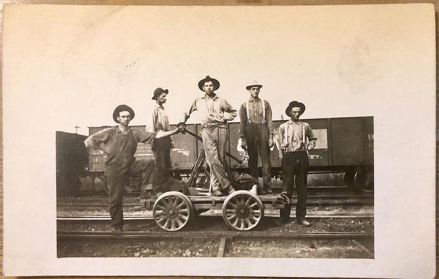 1920s PHOTO Railroad Depot Inspection Push Hand Car Painting by ... 1920s PHOTO Railroad Depot Inspection Push Hand Car Painting by ...