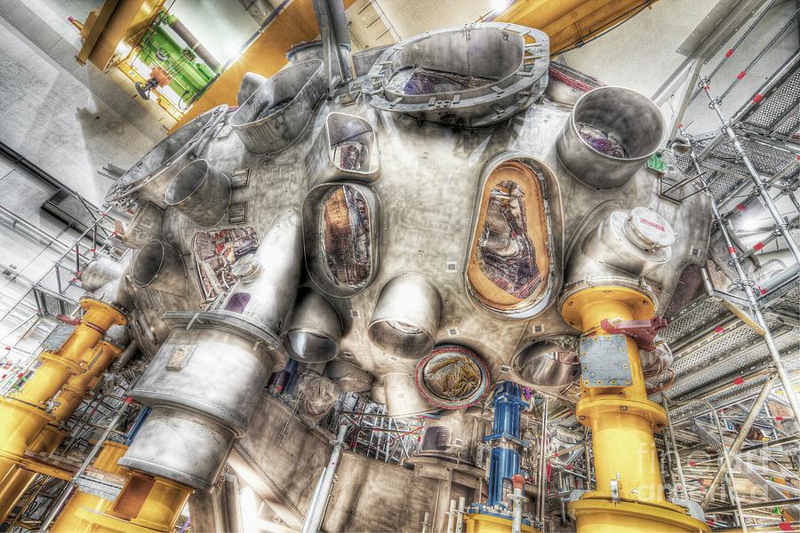 Construction Of The Wendelstein 7-x Stellarator #2 by Science Photo Library