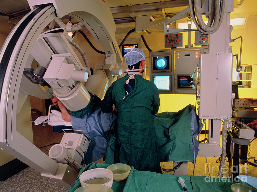 Coronary Angiography Suite Photograph by Simon Fraser/freeman Hospital ...