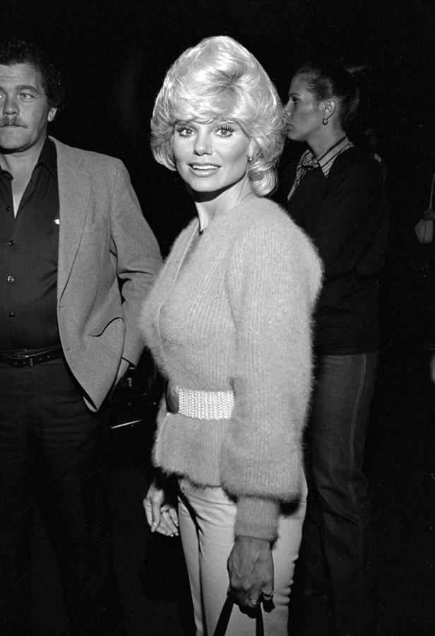 Loni Anderson 2 By Mediapunch
