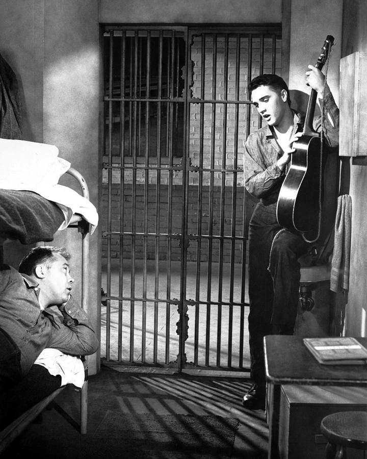 Elvis Presley Singing And Playing Guitar Photograph By Globe Photos Pixels