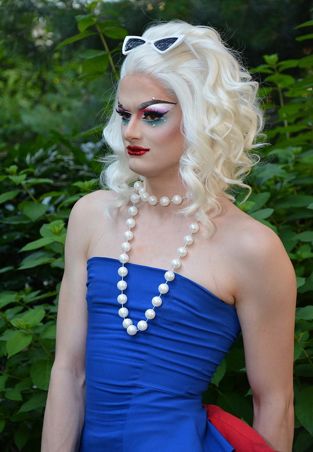 Drag Queen Photograph By Elliot Mazur Pixels