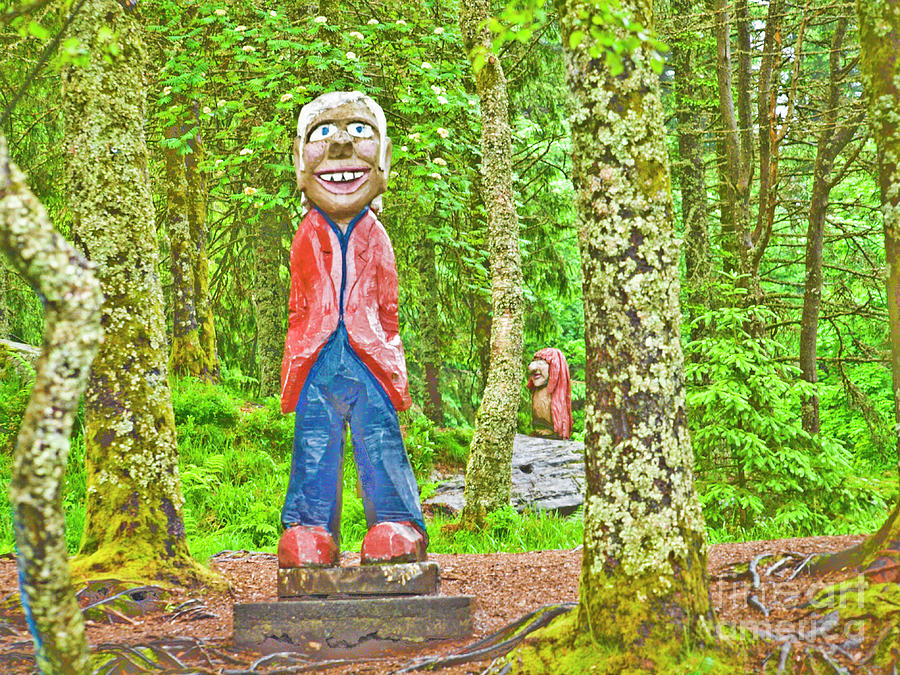 Berg_067 Photograph by Howard Stapleton - Fine Art America