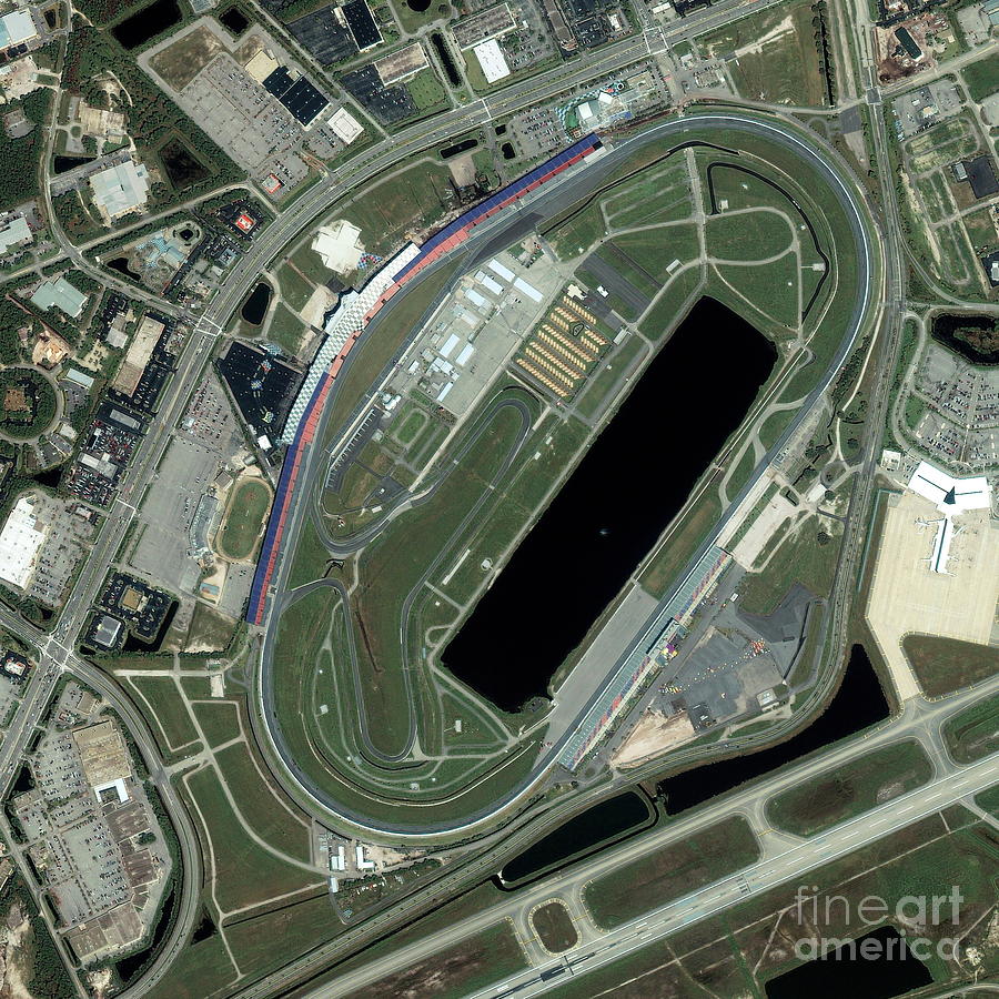 Daytona International Speedway by Science Photo Library