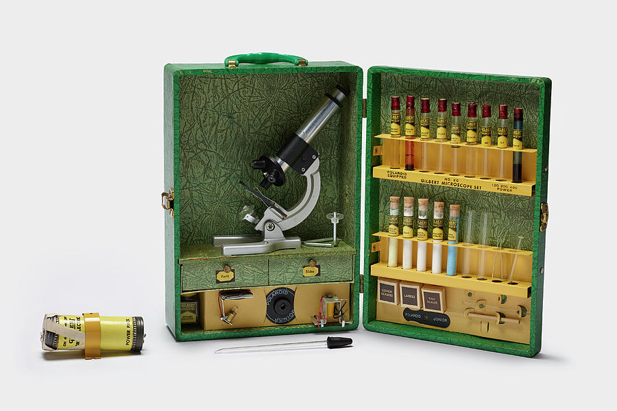 Gilbert Microscope Set Photograph by Science Source - Fine Art America