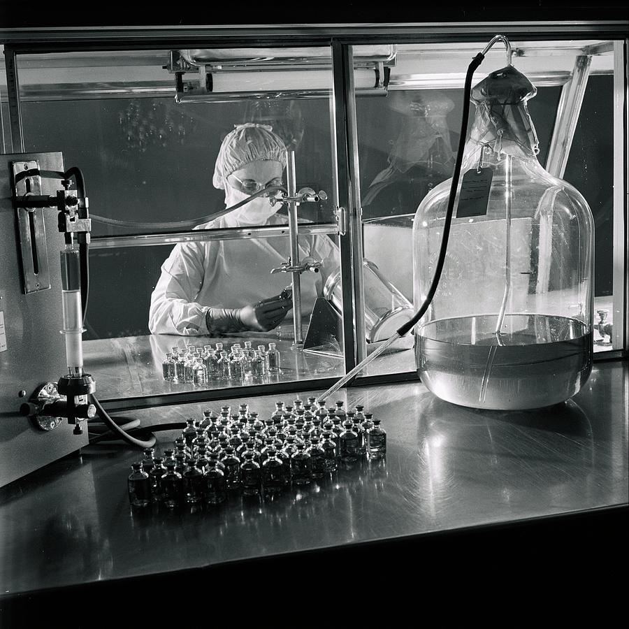 Polio Vaccines Digital Art by Fritz Goro - Fine Art America