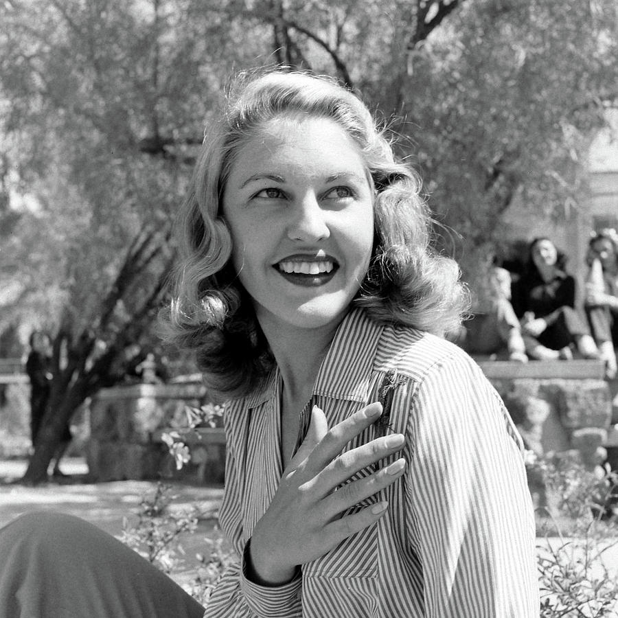 Portrait Photograph by Peter Stackpole - Fine Art America