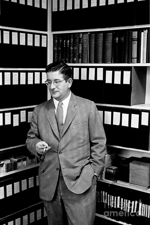 Robert Burns Woodward by Science Photo Library