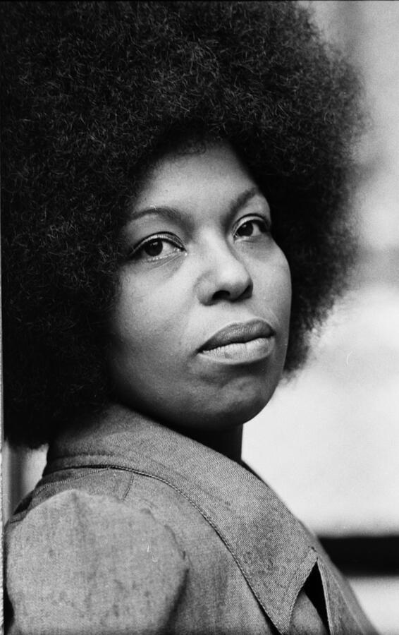 Roberta Flack by Jack Mitchell