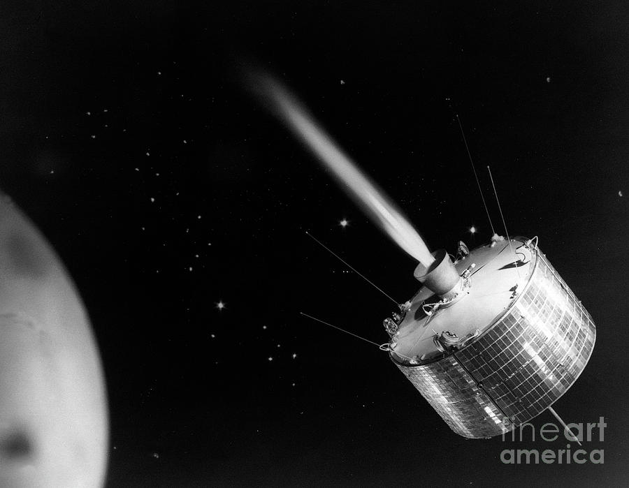 Syncom 2 Satellite In Orbit Photograph by Nasa/science Photo Library ...