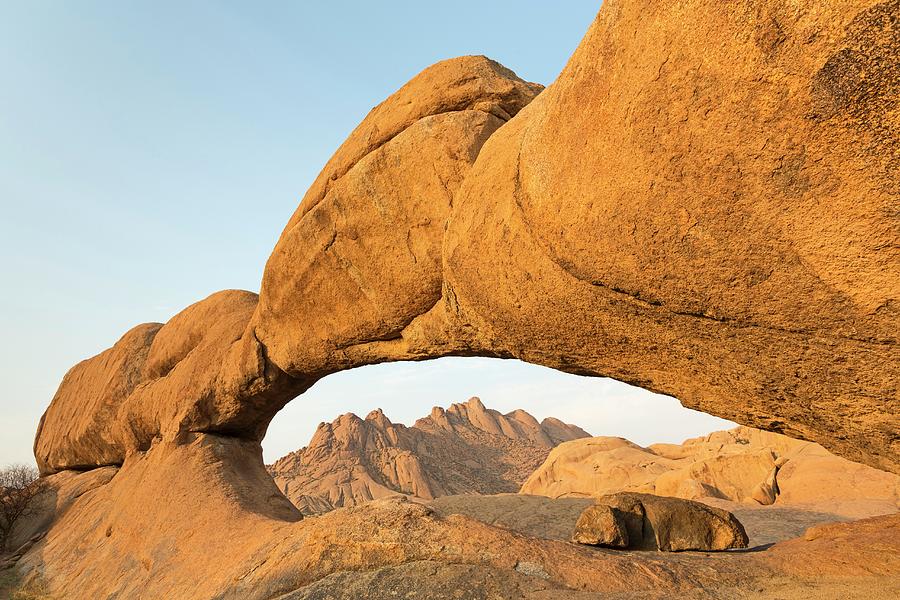 The Natural 'rock Arch' In The Spitzkoppe Region With A View Of The Pondok Mountains, Erongo ...