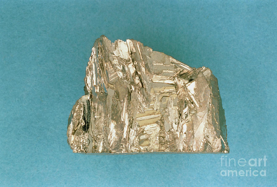 View Of A Chunk Of Metallic Zinc Photograph by Astrid & Hanns-frieder Michler/science Photo ...