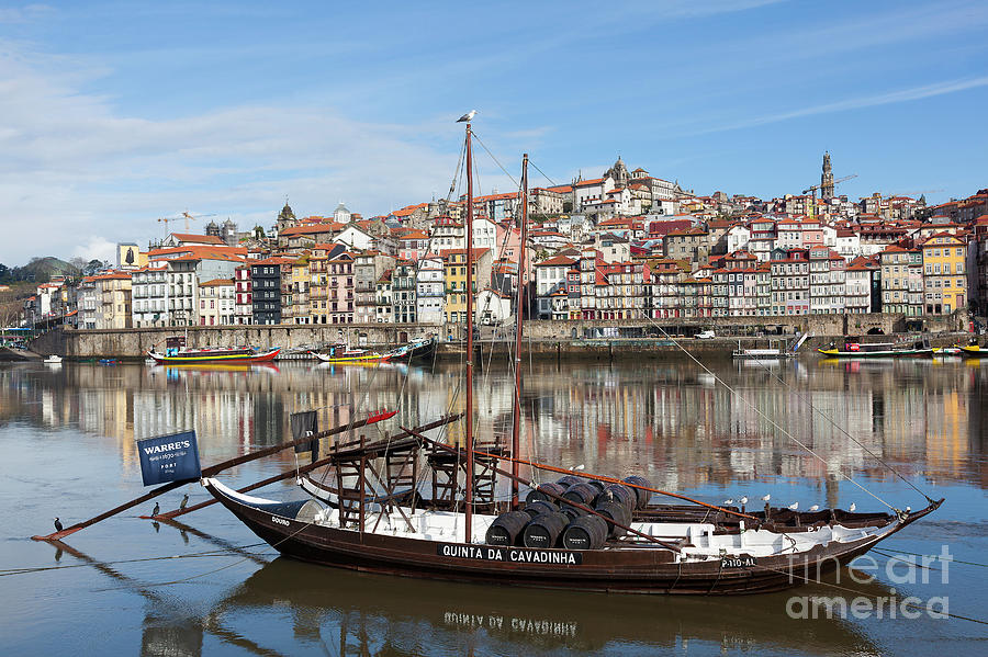 Warre's Port wine boat called Rabelo, Vila Nova de Gaia, Porto ...