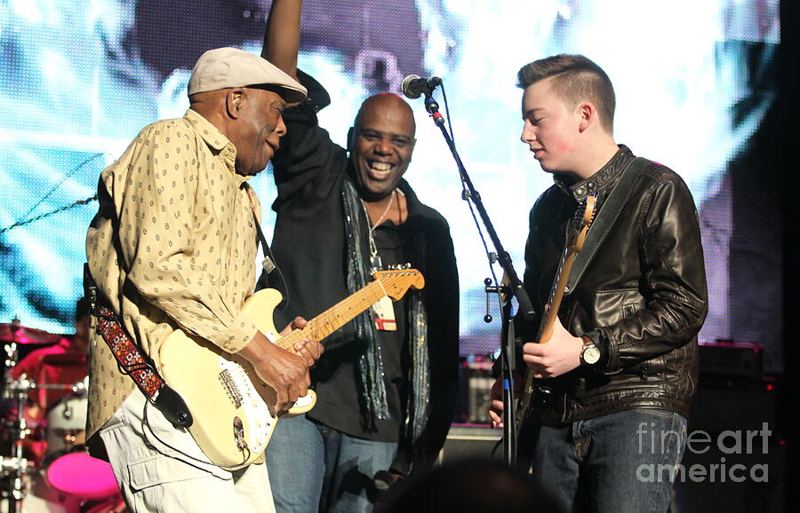 Buddy Guy and Quinn Sullivan #1 Photograph by Concert Photos - Fine Art ...