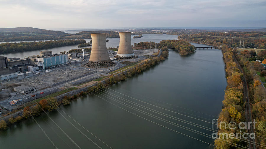 Three Mile Island Photograph by Ben Schumin - Pixels