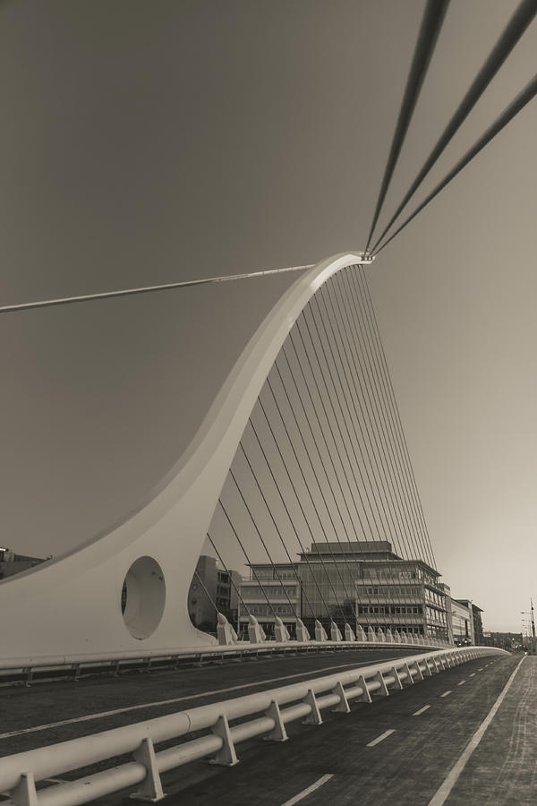 Samuel Beckett Bridge, Dublin, Ireland Photograph by Piotr Koscielniak ...