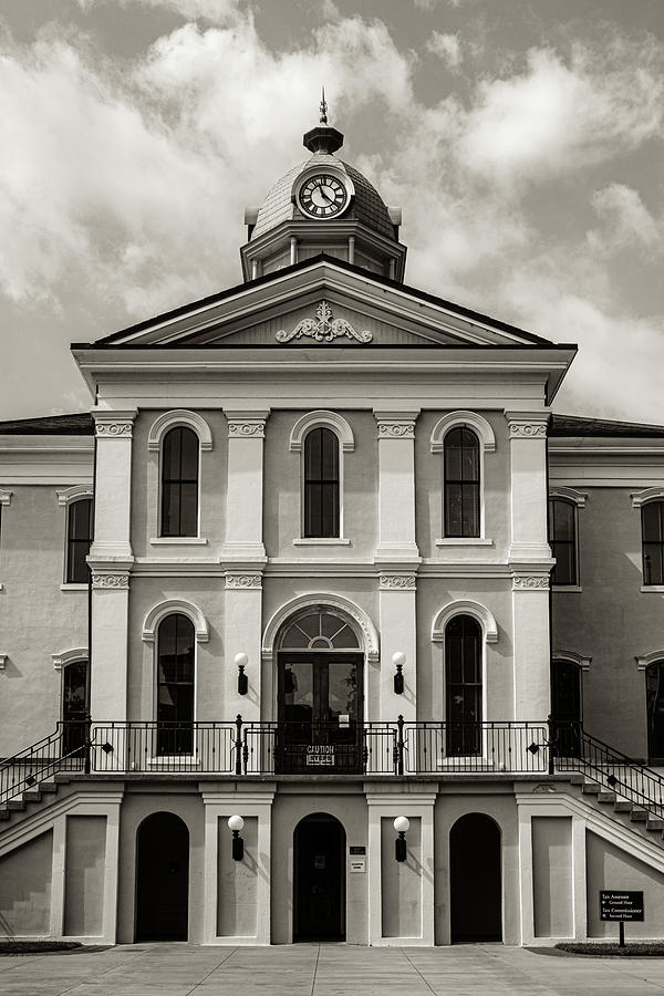 Thomas County Historic Courthouse Photograph By Mark Summerfield Pixels
