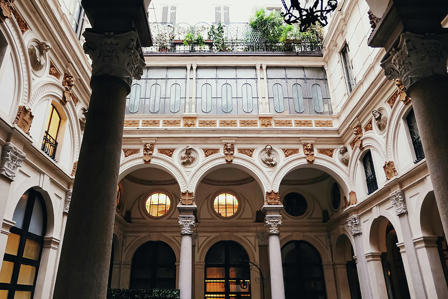 Classic European architecture and historical buildings on the ci #6 ...