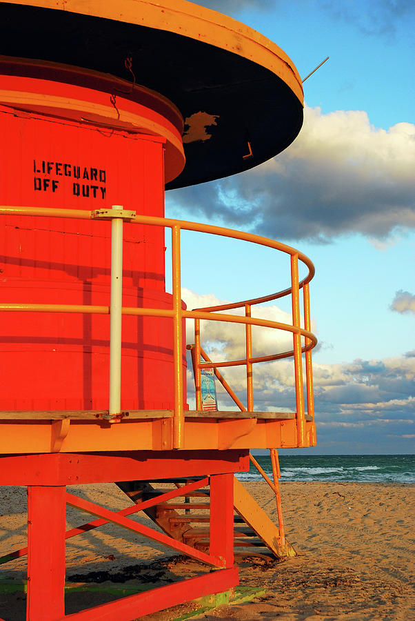 Art Deco Lifeguard Shack, Miami Beach Photograph by James Kirkikis ...