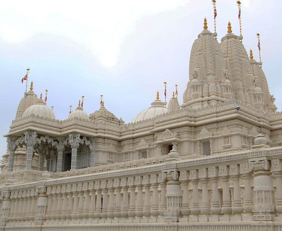 BAPS Shri Swaminarayan Mandir, Atlanta Photograph by Crystal Turnblom ...