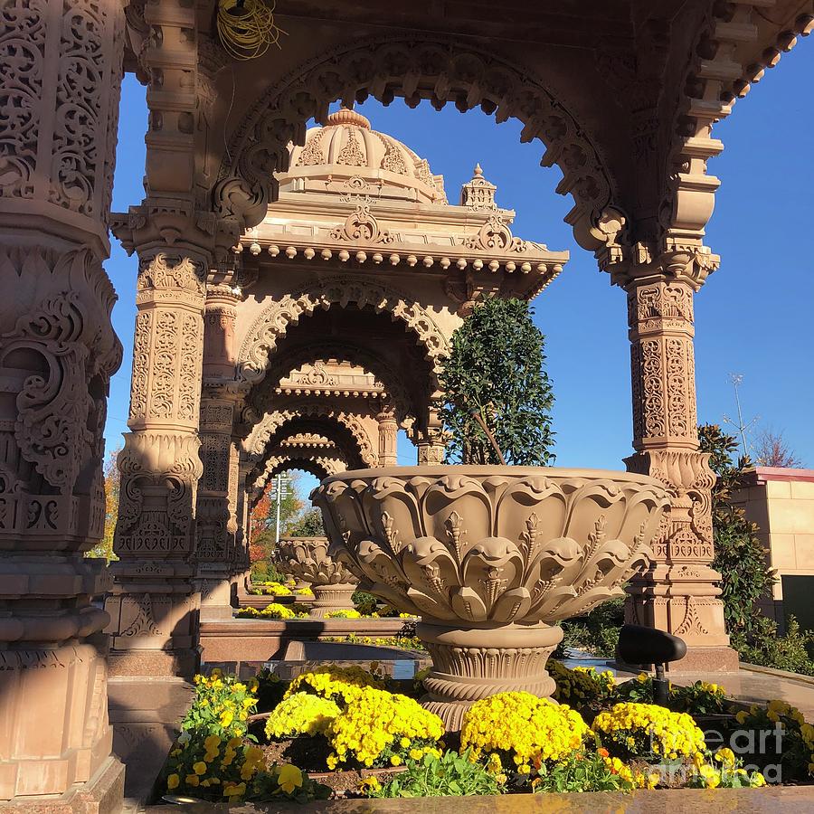 BAPS Shri Swaminarayan Mandir Photograph by Georgina Mizzi - Fine Art ...