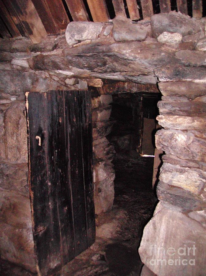 Blackhouse Interior, Arnol, Isle Of Lewis, Scotland Photograph by Lesley Evered - Fine Art America