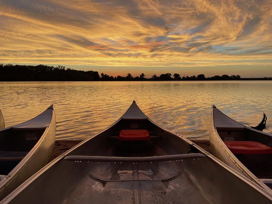 Canoe at sunset Photograph by Jane Linders - Fine Art America