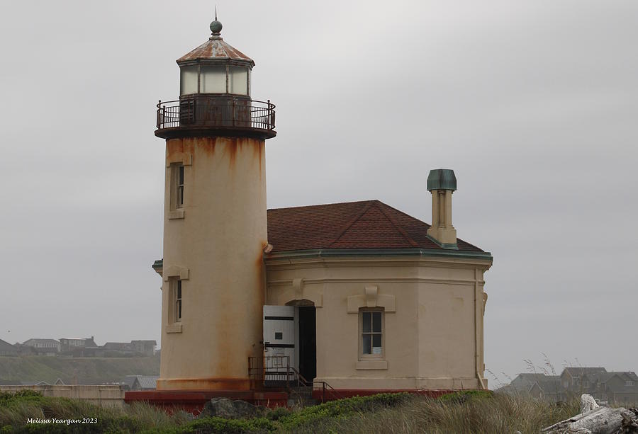Coquille River Lighthouse Photograph by Melissa Yeargan - Fine Art America
