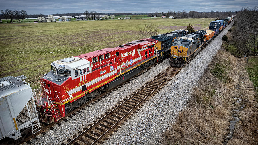 CSX B795 with the CSXT 911, Honoring First Responders at Crofton KY Photograph by Jim Pearson ...