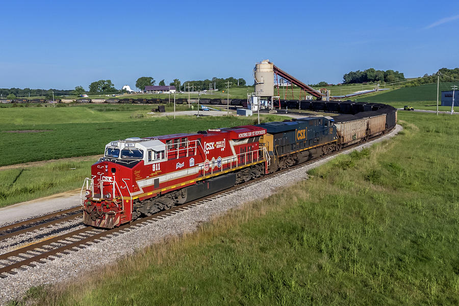CSX Transportation CSXT 911 GE ES44AH Pyrography by Steelrails Photography - Fine Art America