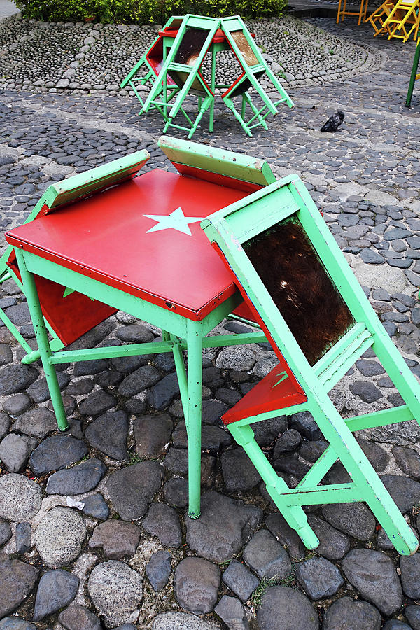 Dancing Chairs - Jardin Colombia Photograph by David Toy PeakLight Photography - Fine Art America