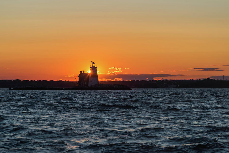 Execution rock lighthouse Photograph by Zina Zinchik - Fine Art America