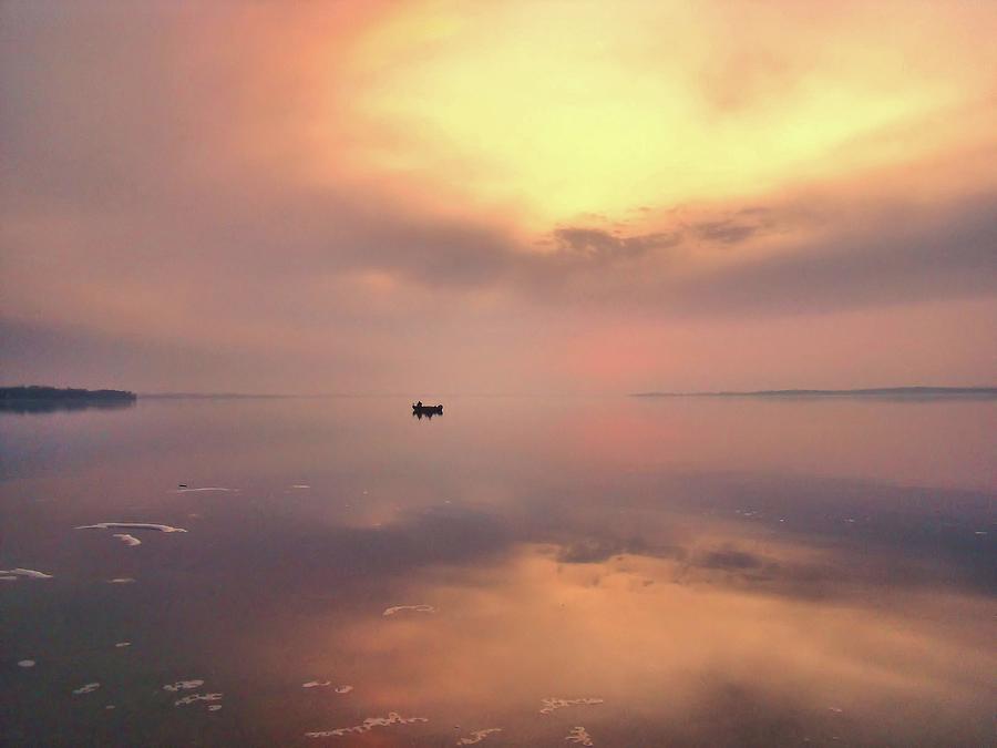Floating on a Cloud Photograph by Daniel Hendricks - Fine Art America