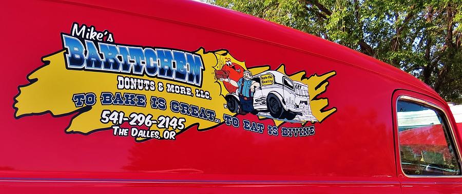 Haulin Buns Photograph by Frederick Hahn - Fine Art America