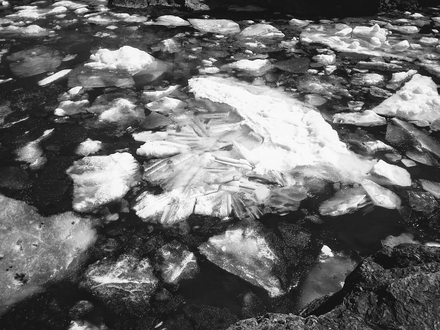 Lake Superior Thaw Photograph by Jesse Honkala - Fine Art America