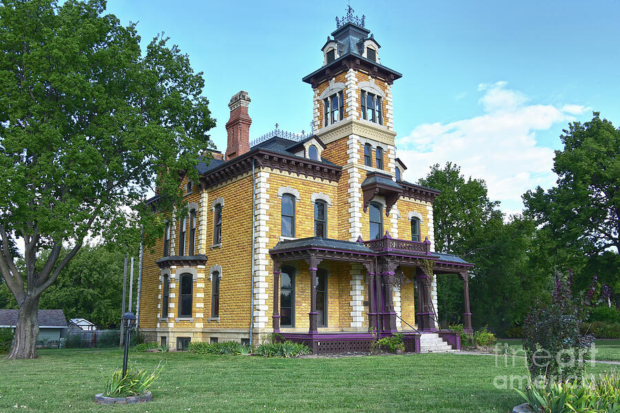 Lebold Mansion, Abilene, Kansas Photograph by Catherine Sherman - Pixels