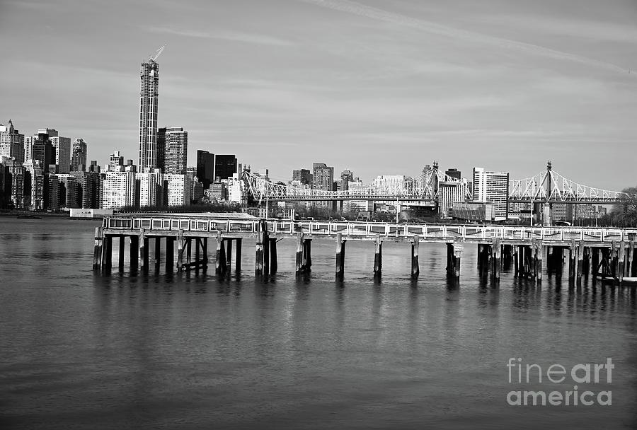 Queens Bridge BW Photograph by Juan Cortes - Fine Art America