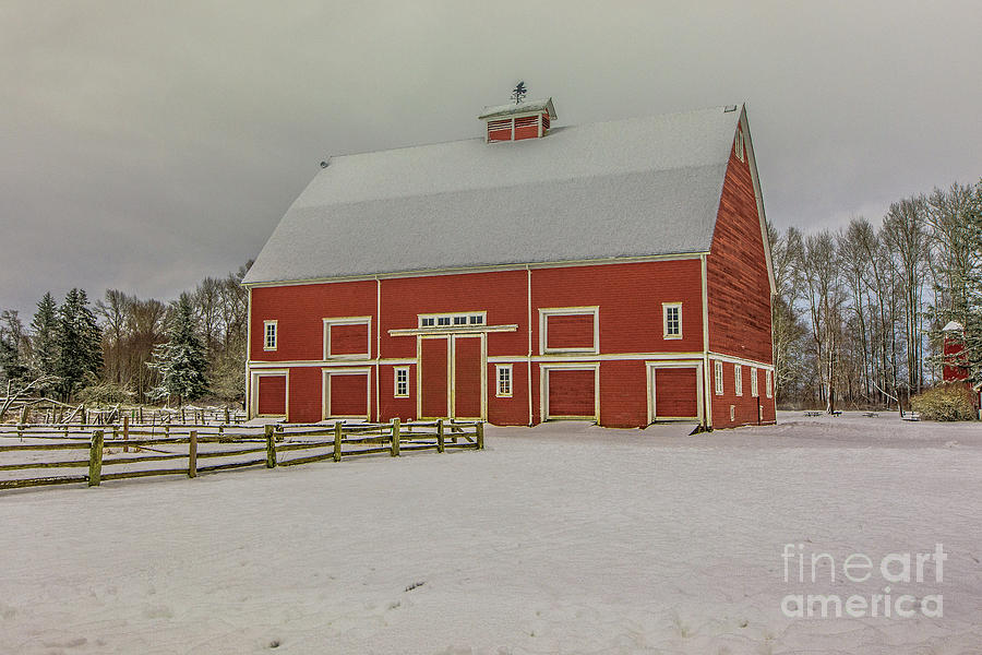 Rustic Red and White Photograph by Randy Small | Fine Art America