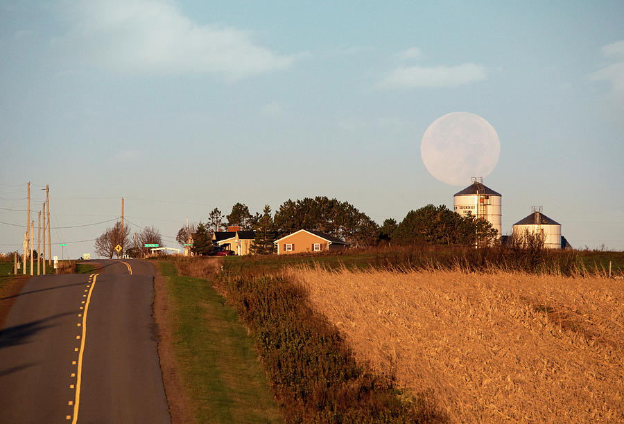 Setting Moon, P.E.I. Photograph by Peter De Gannes - Fine Art America