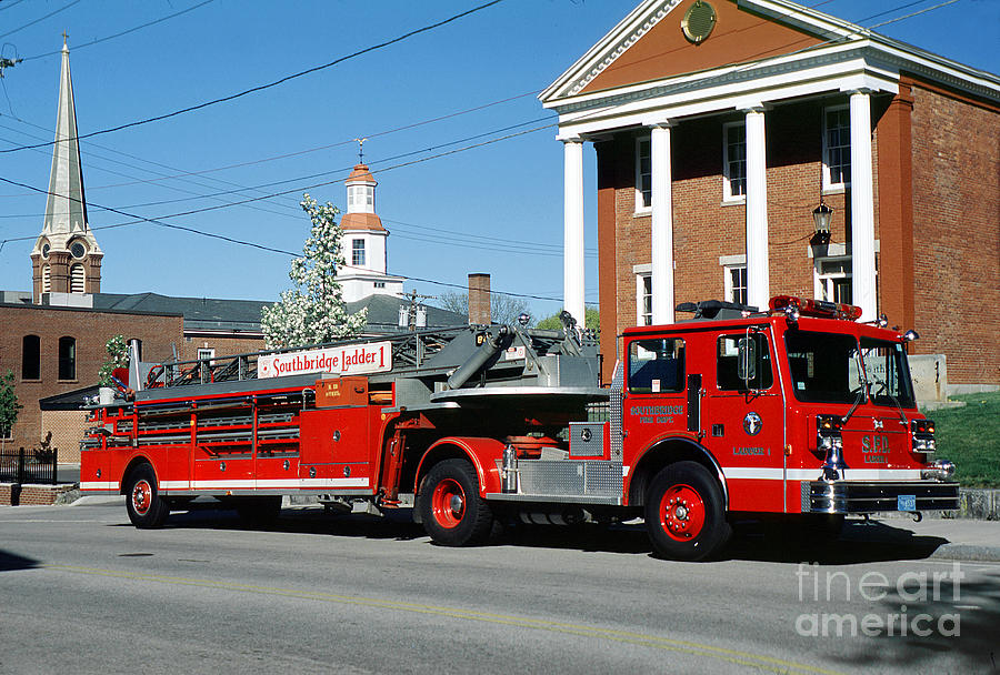 Southbridge Fire Department Ladder 1, 1989 Maxim 1973 100 Photograph by ...