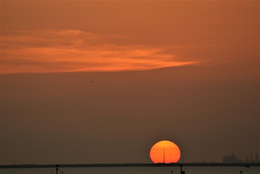 Sun Setting Photograph by Leon Davis - Fine Art America