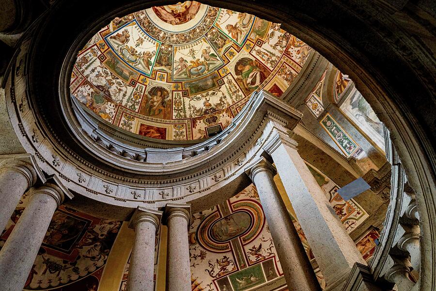 The spectacular Scala Regia of Palazzo Farnese in Caprarola.Italy ...
