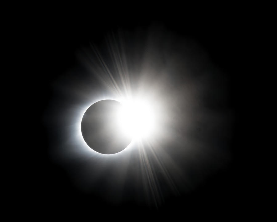 Total Solar Eclipse Photograph by Bob Kinnison - Fine Art America