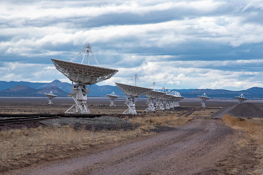 Very large array radio telescopes NM Photograph by Nicole Zenhausern ...